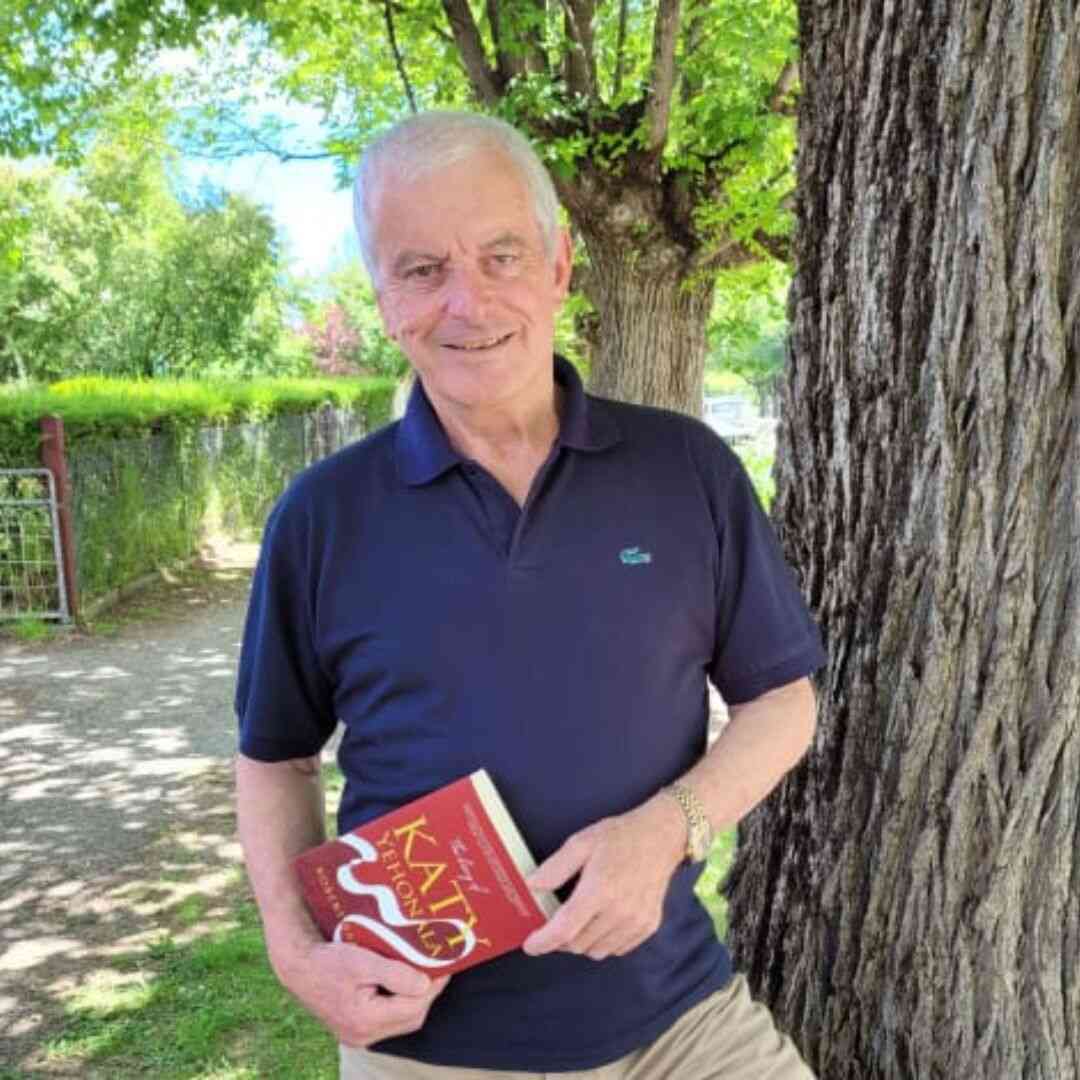 Demode Magazine Interviews Novelist Robert Barclay | Exclusive - The ...